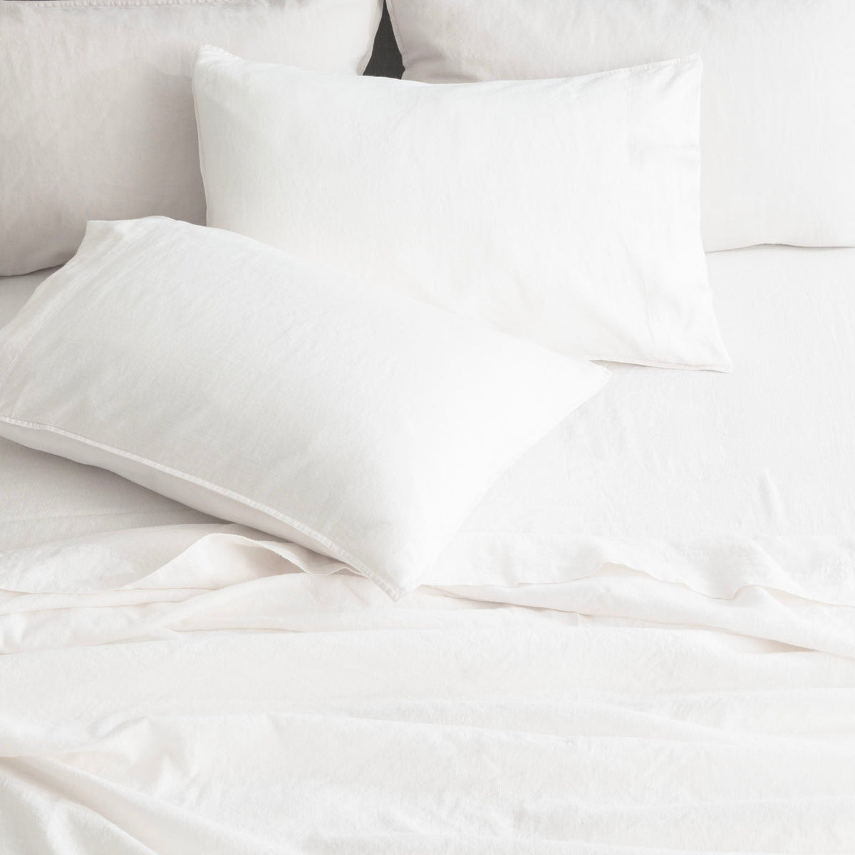 Renee Taylor Cavallo Stone Washed 100 % French Linen Sheet set - White