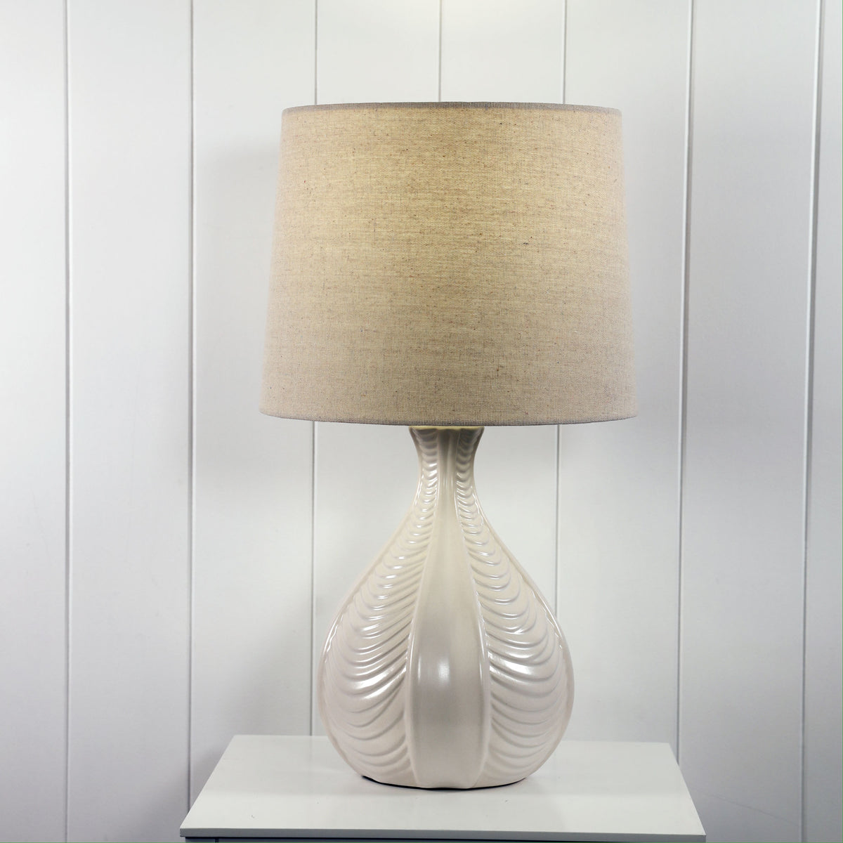 GAIA Ceramic Table Lamp